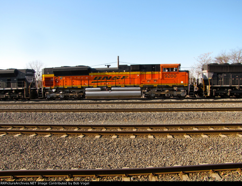 BNSF 9280